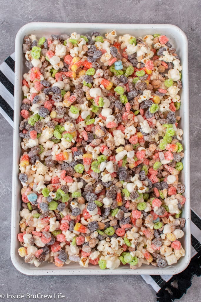 Halloween Monster Munch Popcorn Recipe - Inside BruCrew Life