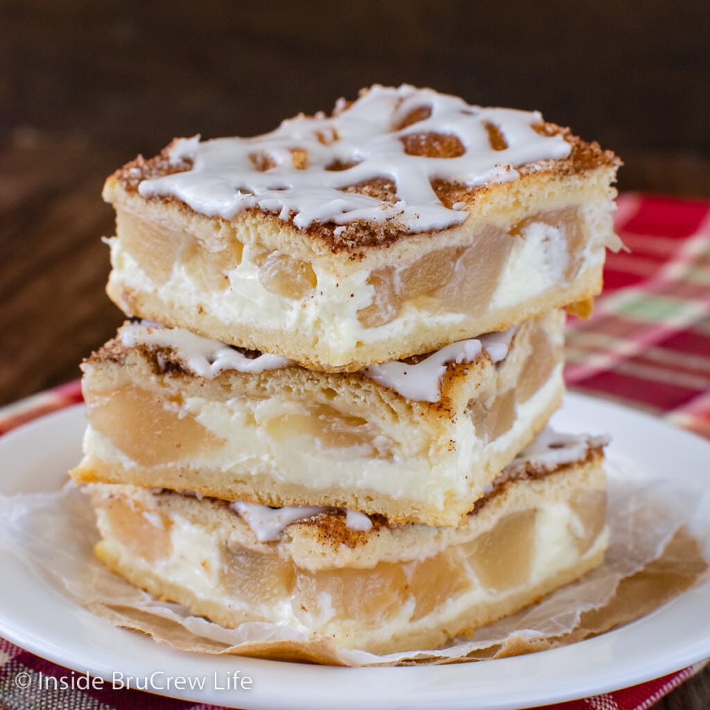 Apple Cinnamon Cream Cheese Bars - Inside BruCrew Life