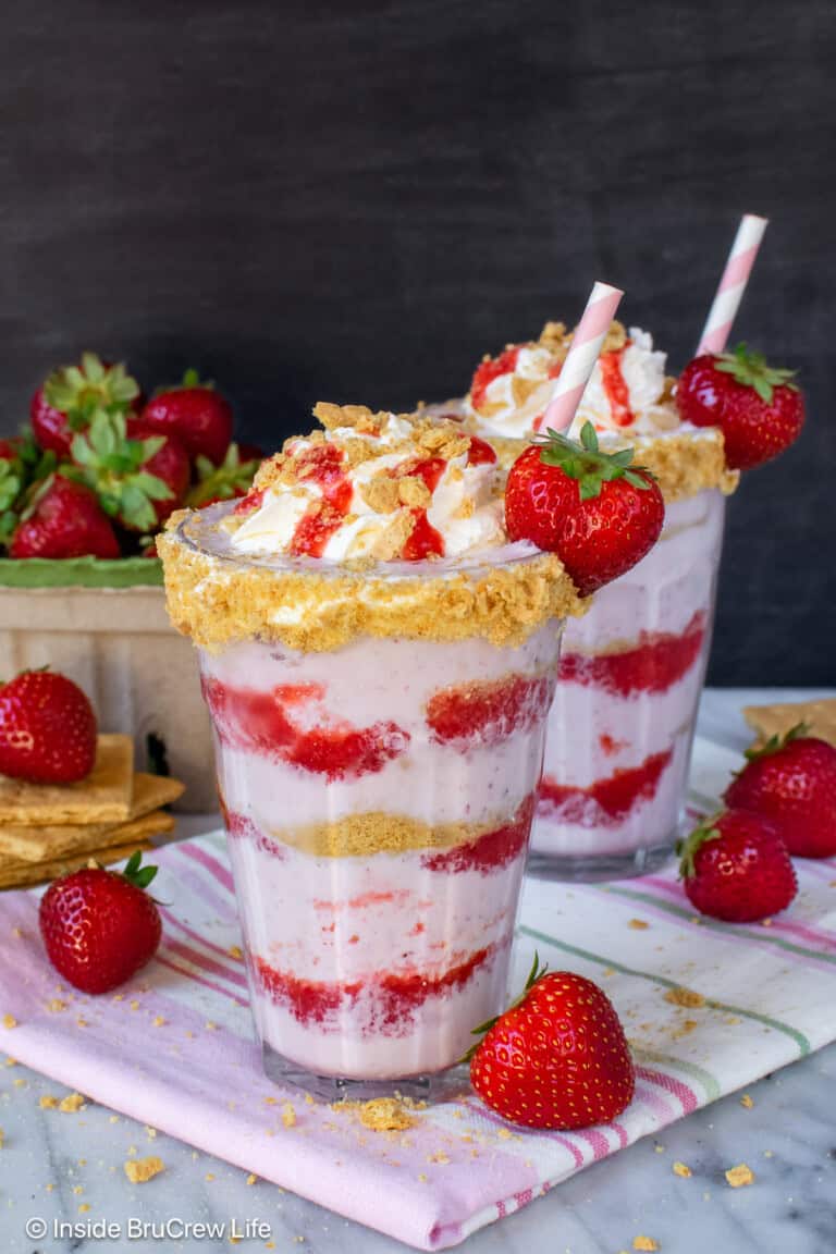 Strawberry Cheesecake Milkshake | Inside BruCrew Life
