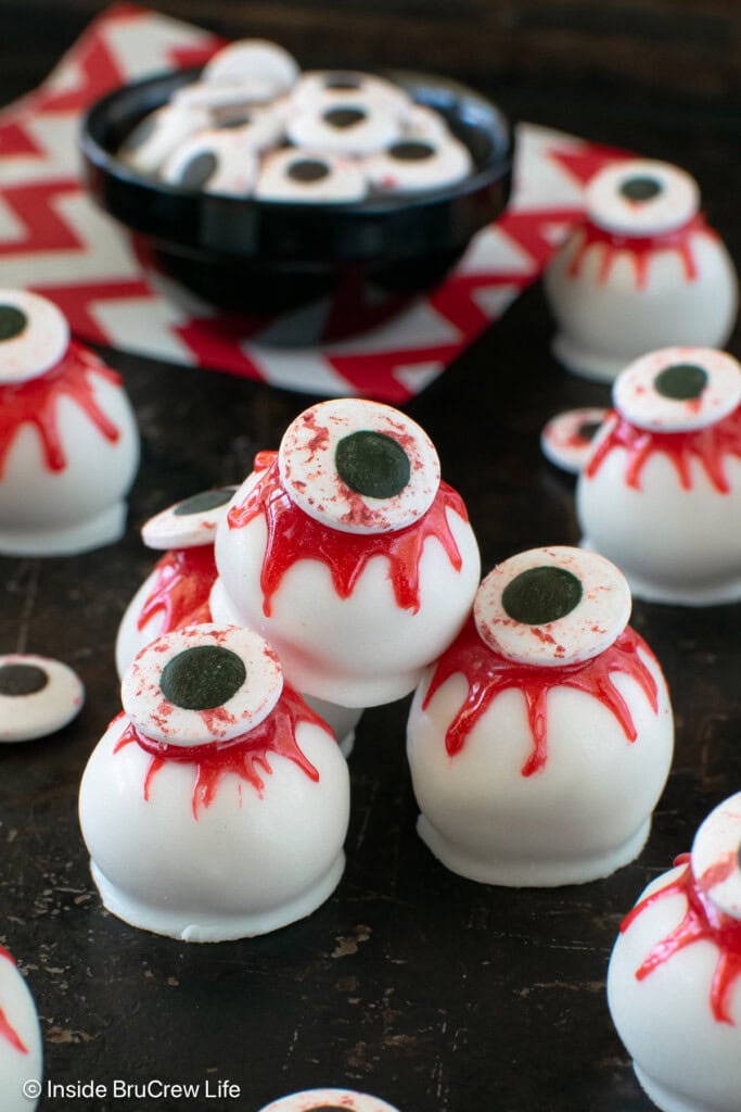 Halloween Eyeballs - Inside BruCrew Life