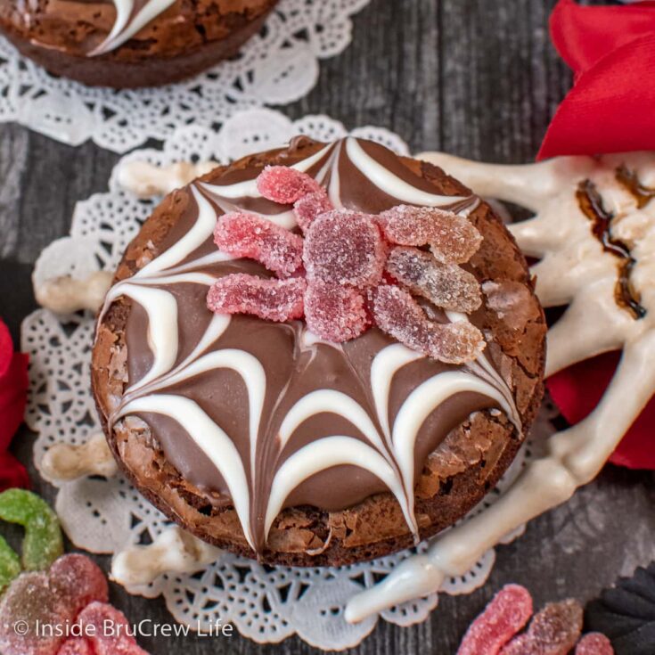 Spider Web Brownies - Inside BruCrew Life