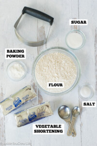 How to Make Homemade Bisquick (Easy Baking Mix Substitute) - Inside ...
