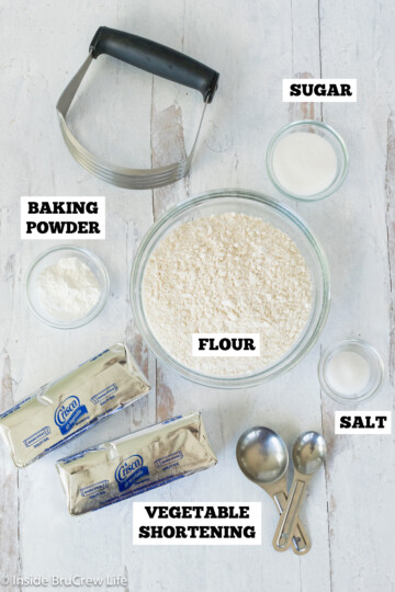 How to Make Homemade Bisquick (Easy Baking Mix Substitute) - Inside ...